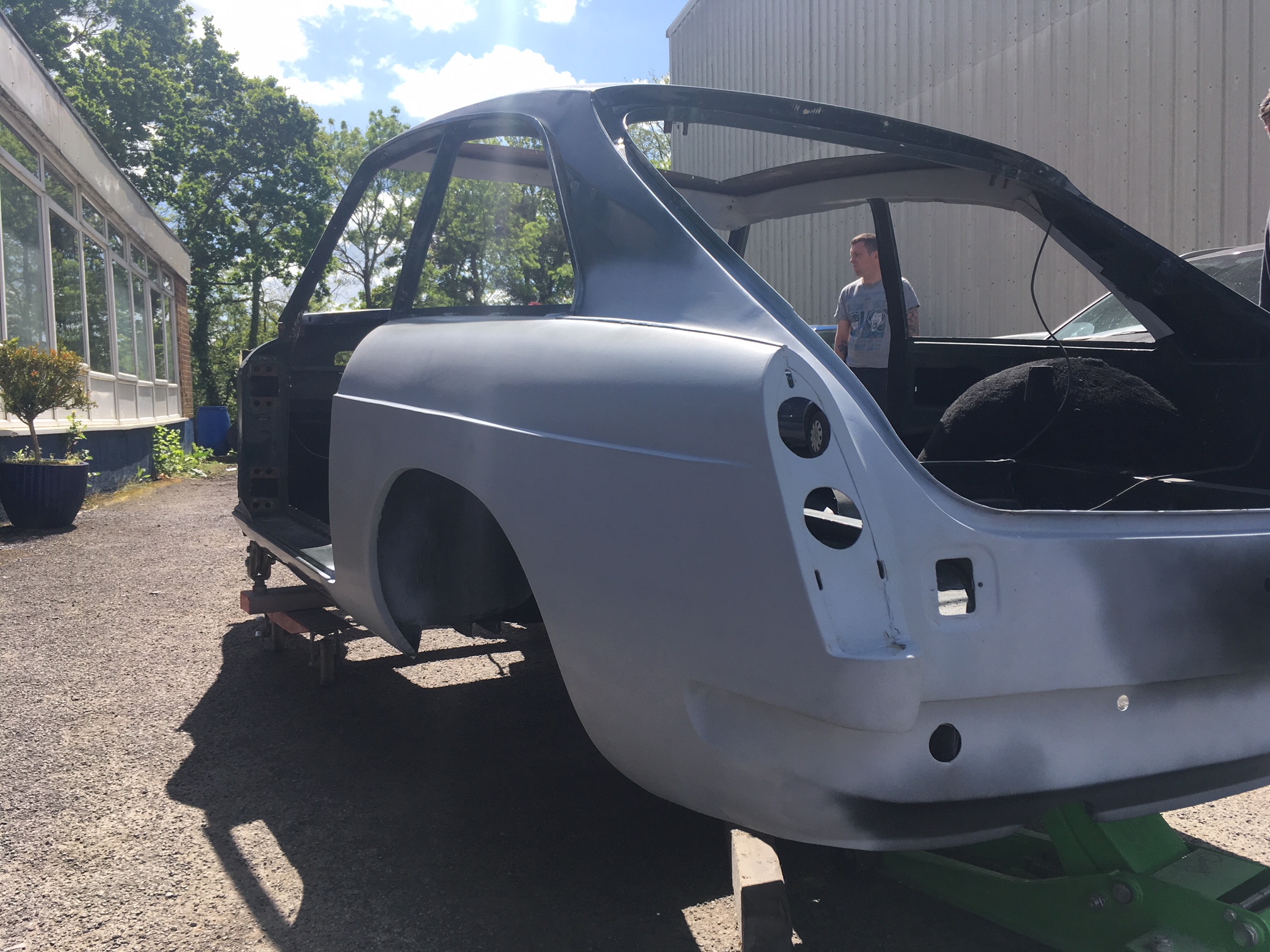 MGC GT Body Shell for Sale – MGCC South East Centre